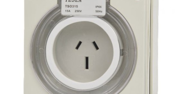 20A 3-Pin Socket Outlet Flat