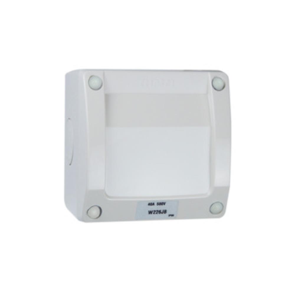 CLIPSAL SMALL WEATHER PROOF JUNCTION BOX SURFACE MOUNT 40A/500VAC IP66