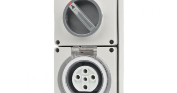 Round 5pin 20A Switched Outlet