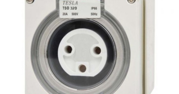 3-pin 20A Socket Outlet Round